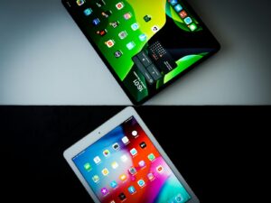 iPad Sizes Chart: A Comprehensive Guide to Model Dimensions - SimplyMac