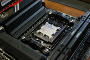 Complete AMD Socket AM5 CPU List (2026) - SimplyMac
