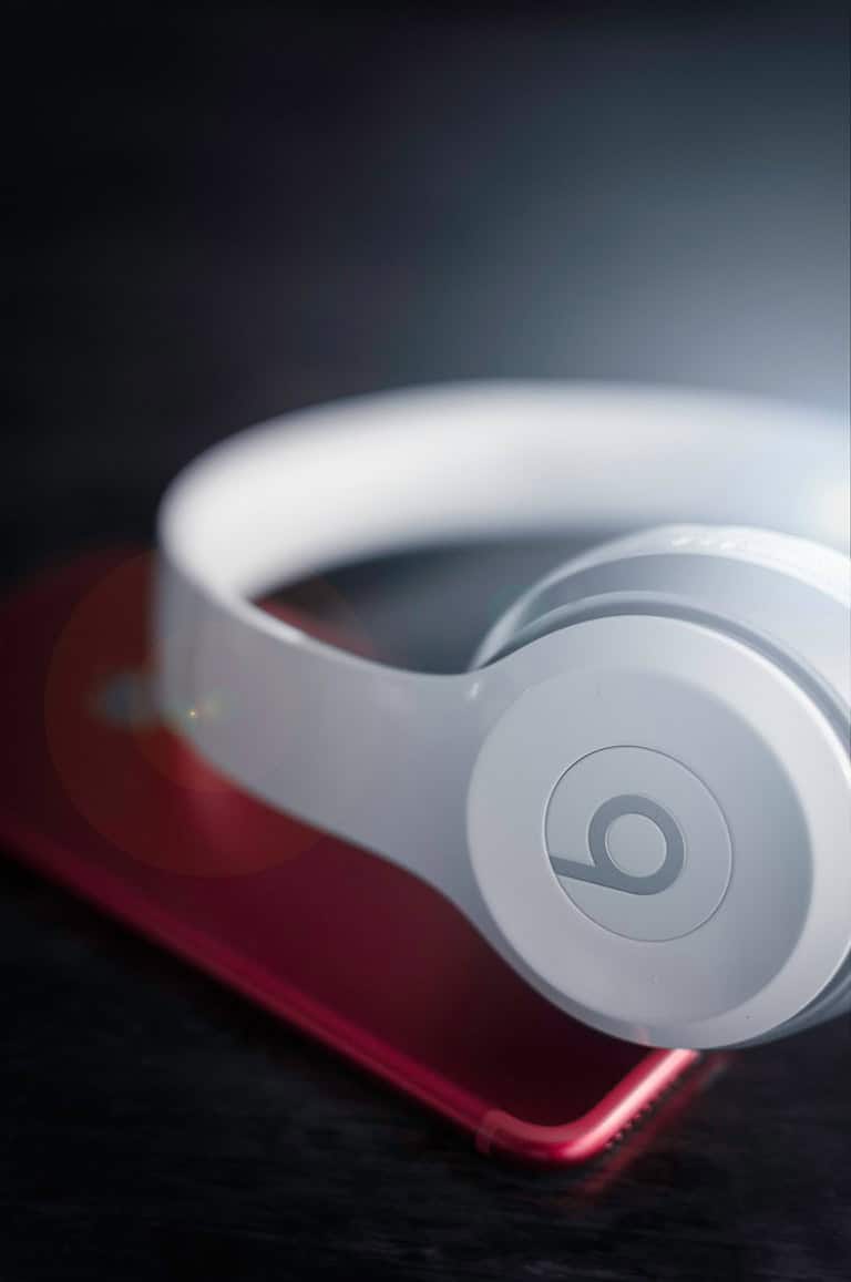 How To Identify What Beats Headphones You Have - SimplyMac