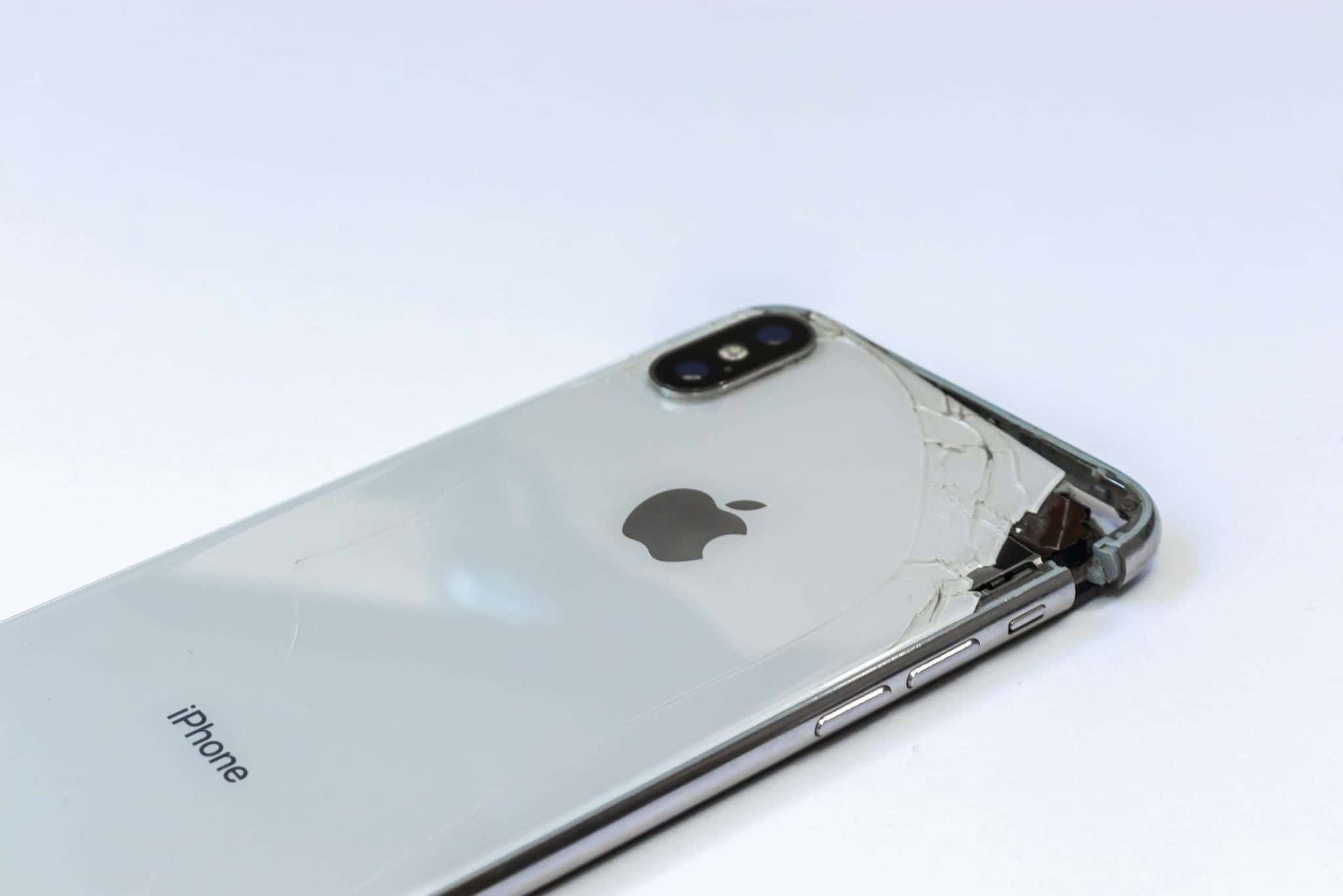 How To Repair Cracked Back Glass On An iPhone: DIY Guide - SimplyMac