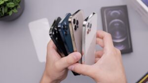 iPhones by Size: Comparing Models Across Dimensions - SimplyMac