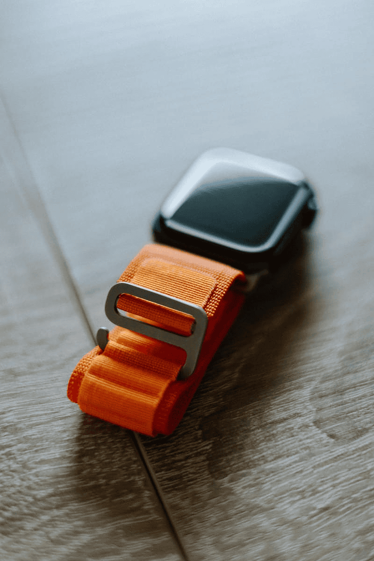 At What Age Is An Apple Watch Appropriate For A Child - SimplyMac