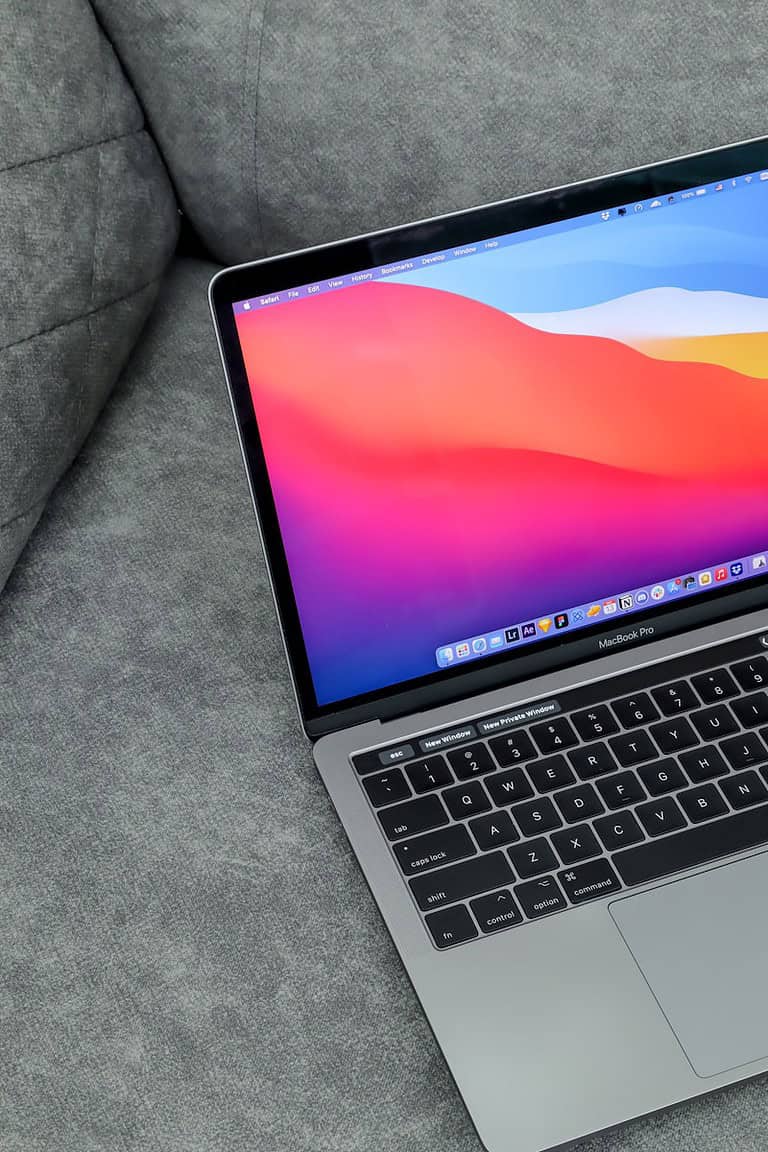 How To Fix Screen Flickering Issue On A MacBook Pro - SimplyMac