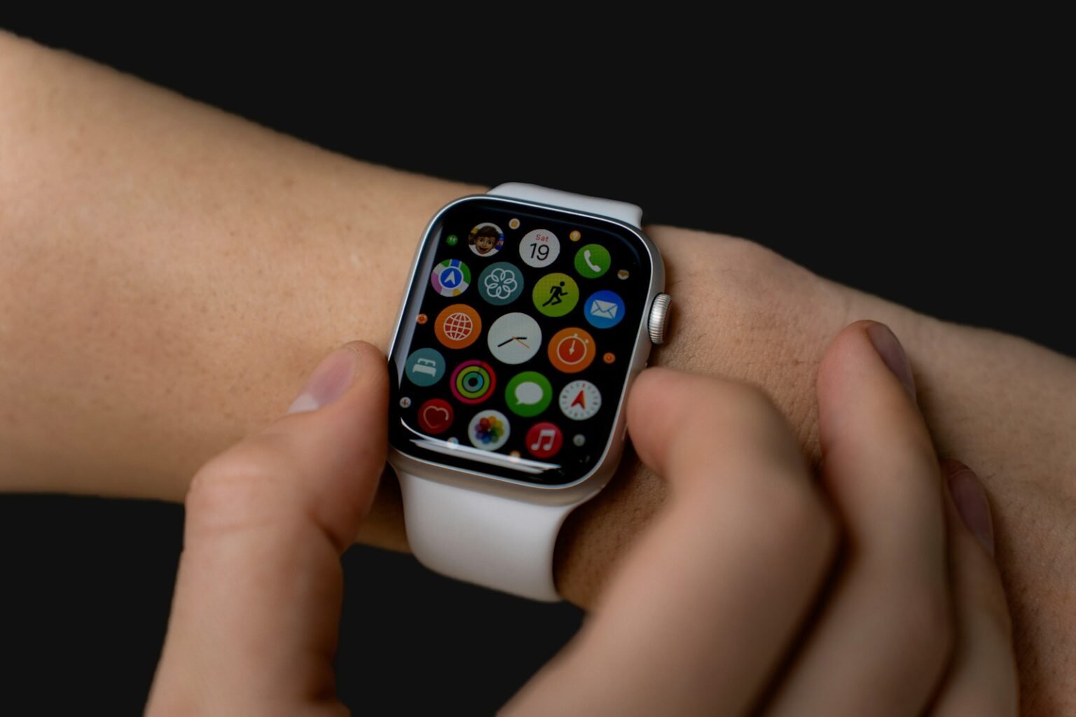 Best Apple Watch Games for Fitness and Entertainment - SimplyMac