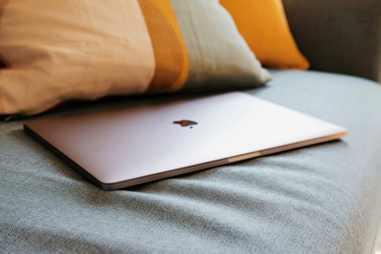 Apple's 2025 MacBook Lineup: Powerful M-Series Chips and Sleek Designs ...